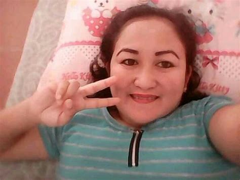 Pin By Sayangmu On Hijab X Threesome Threesome Okay Gesture
