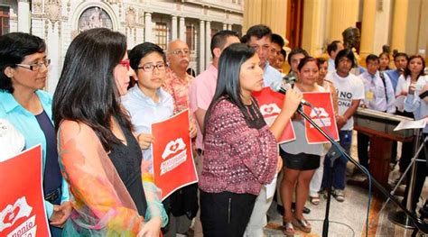 Perú Congresistas De Izquierda Presentan Proyecto De Ley De
