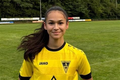 Profil Noa Leatomu Pemain Timnas Putri Indonesia Keturunan Maluku Belanda