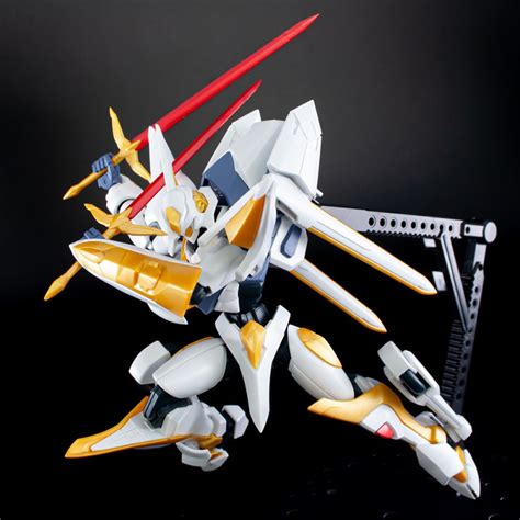 Bandai Hg 135 Lancelot Albion Code Geass