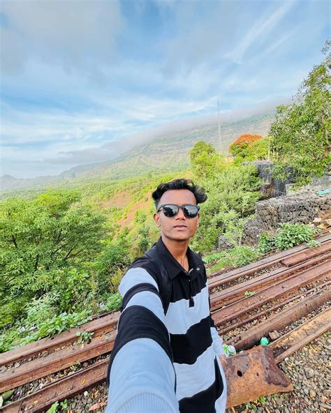 Prathmesh Gaikwad Whosprathmesh • Instagram Photos And Videos