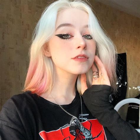 Pin De Leigh Harrington Em Neat Hair Color Cabelo Garotas Mulheres