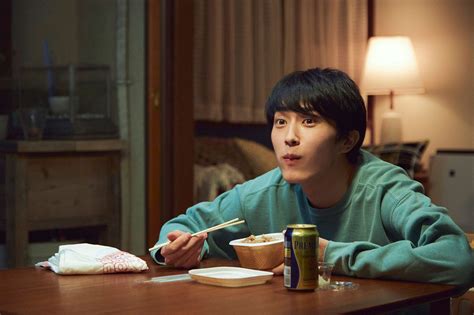 《我的姐姐》永遠為你留一盞燈：從「黑木華」毒舌又幽默的言談中，學著面對人生無數的煩惱！