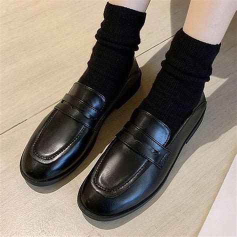 셀럽하우스 여성 스타일리시한 슈즈 2색 정장화 구두 로퍼 정장 여자 신발 구두