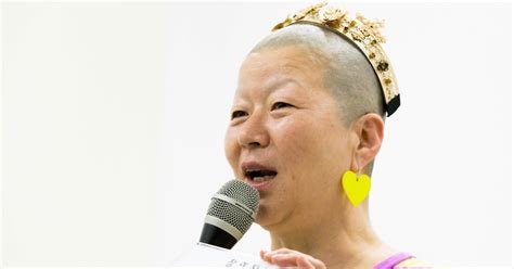 황금왕관 쓴 현대무용가 안은미 미술관에 땐스홀 짓다