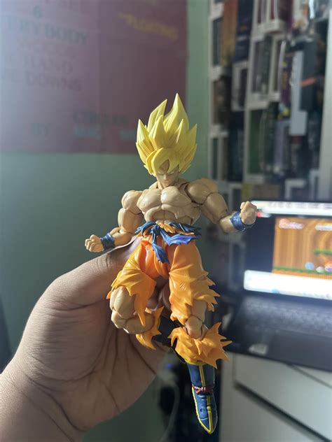 Lssj Goku Posing Sesh Rshfiguarts