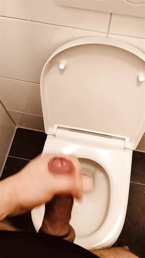 Jerking My Dick Untill Cum Gay Big Cock Big Cock Porn XHamster