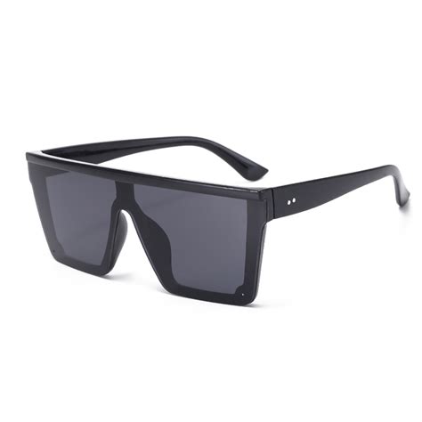 Large Frame Sunglasses