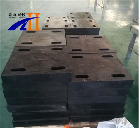 带孔网架橡胶支座 衡水震海工程橡胶有限公司