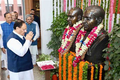 Honble Bjp National President Shri Jp Nadda Paid Floral Tributes To