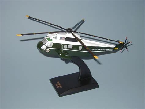 Sikorsky Vh 3d Seaking Presidential Helicopter Airplane Model Hand