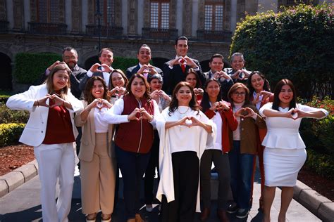 Clara Brugada Arranca La Campaña Por Cdmx Con 16 Puntos De Ventaja