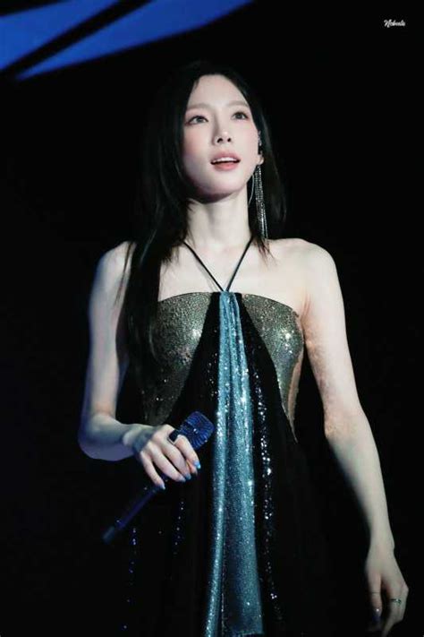 金泰妍为什么被称为国民床单演唱会好多人啊 筷逗鱼