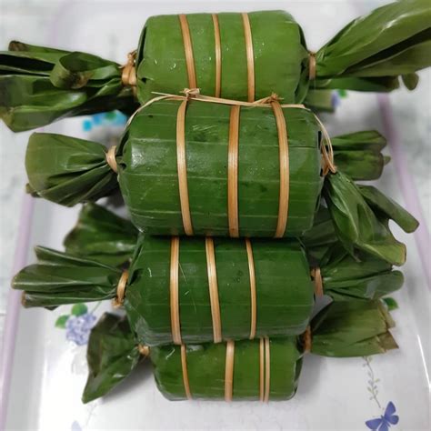 Chả Lụa Heo Pha Bò Huế [2 đòn 1kg Bảo Quản được Lâu] Lá Quê