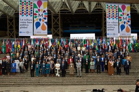 Дэлхийн 150 орны Соёлын сайд нар чуулж байна