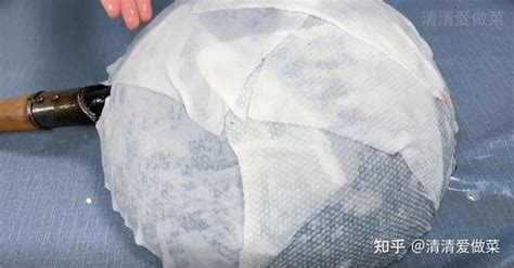 锅用久了，顽固油渍洗不掉？教你1个小诀窍，旧锅立马变新锅 知乎
