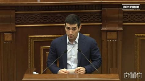 Լևոն Քոչարյանը երդվեց և դարձավ ՀՀ ԱԺ պատգամավոր Youtube