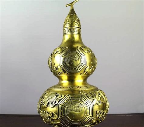 China Feng Shui Brass Copper Yin And Yang Gossip Wealth Pot Vase