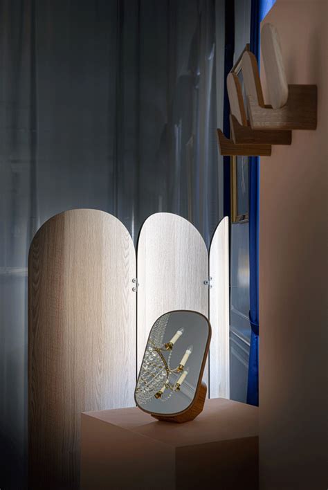 Novelty Presentation At Framing Odd Fellow Palæet Zeitraum