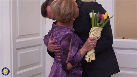 Vidéos Porno Gratuites Mamie Jeune Xhamster Vidéos Porno Gratuites Mamie Jeune Xhamster