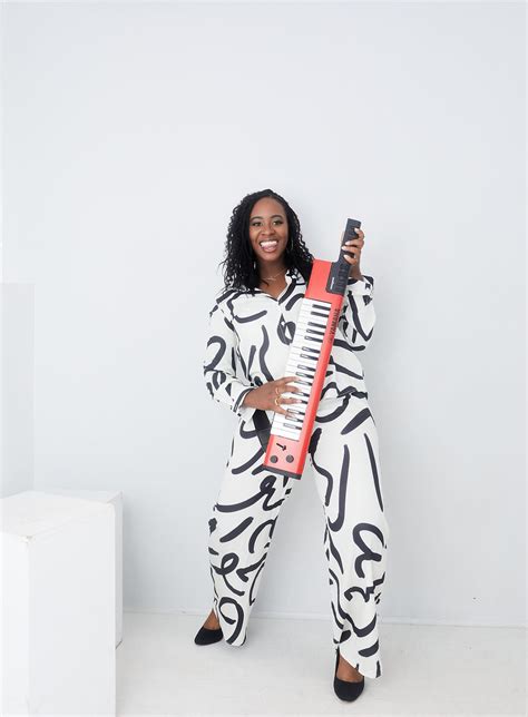 Desarae Dee Shows Her Mastery Of All The Smooth Sounds On Her New