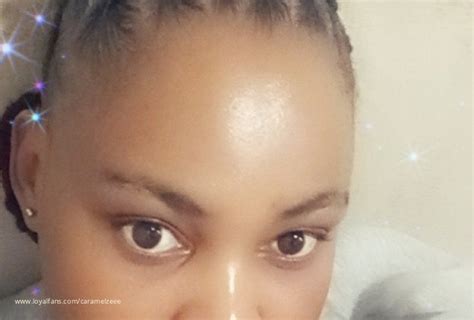 Masturbating Shy Girl Caramelzeee Official Profile