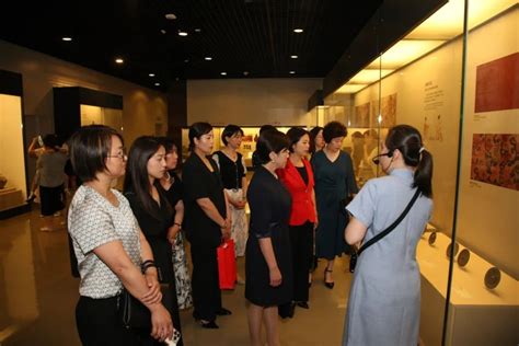 意大利热那亚华侨华人妇女会代表团到中国妇女儿童博物馆参观澎湃号·政务澎湃新闻 The Paper