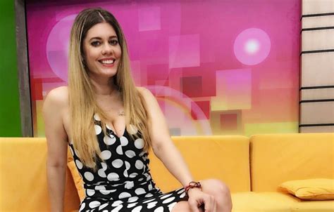 FARÁNDULA Las sensuales fotos de Lorna Cepeda con las que demuestra que la edad es solo un número