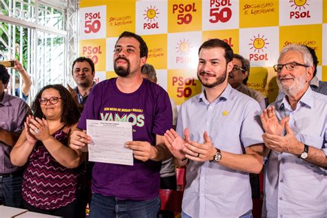 Guilherme Boulos Filia Se Ao Psol E Lança Pré Candidatura à Presidência