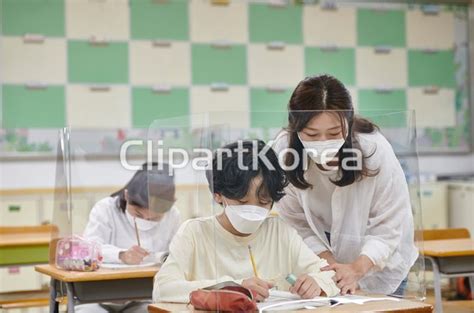 국내작가포토 클립아트코리아 통로이미지주