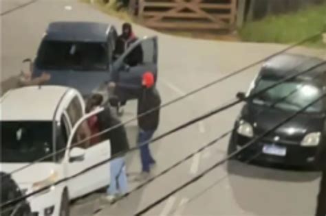 Gcm De Cotia Recupera Dois Carros Roubados