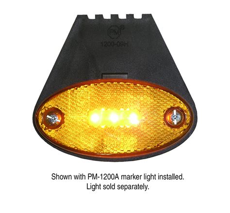 1200 09h Horizontal Surface Mount Bracket — Peterson Europe