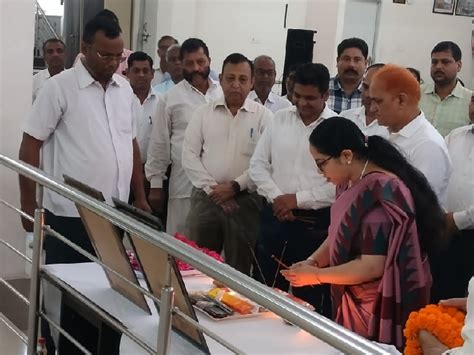 Gandhi Shastris Birth Anniversary Celebrated With Pomp In Gorakhpur