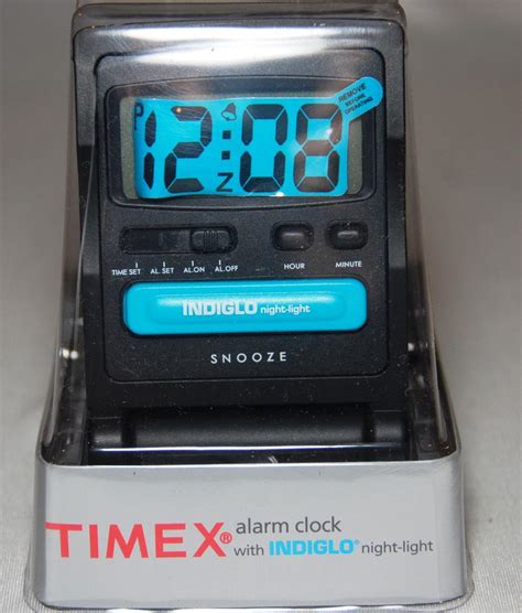 New In Original Packaging Timex Indiglo Folding Night Light Travel