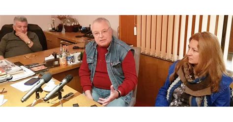 Танцьори и певци от Добрич правят постановката „Кастинг” на театъра