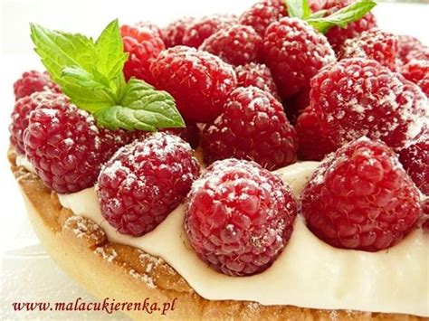 Tarta z malinami i kremem waniliowym Mała Cukierenka