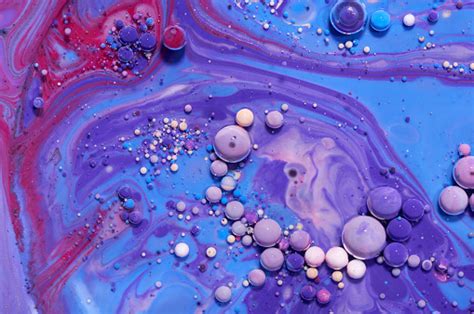 다채로운 아크릴 거품 추상 잉크 디자인 템플릿 혼합 텍스처 배경입니다 액체 색상 배경입니다 벽지 패턴입니다 오일 포스터 디자인 템플릿 유체 예술 0명에 대한 스톡 사진 및