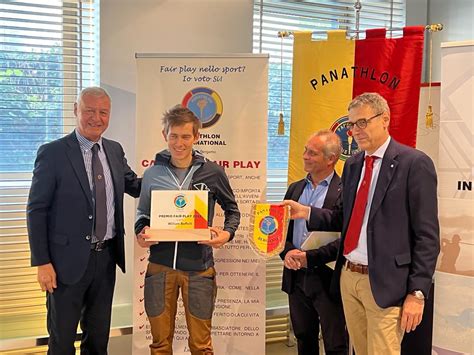 A WILLIAM BOFFELLI IL PREMIO FAIR PLAY PANATHLON FISI Bergamo