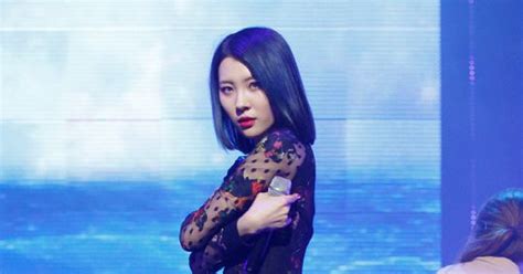 [포토] 선미 망사치마로 더 요염하게