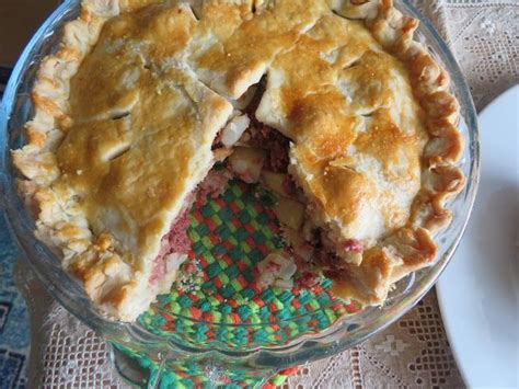 Corned Beef And Potato Pie Pastry Version Recipe Potato Pie Corned