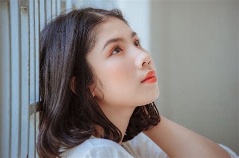 무료 이미지 애정 귀엽다 초상화 아름다운 행복 소녀 아름다움 피부 눈썹 뺨 헤어 스타일 턱 이마 말