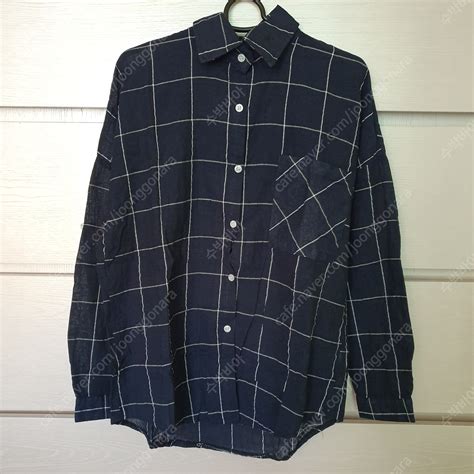 체크 무늬 남방 진한 네이비색 Free사이즈 중고나라 카페에서 운영하는 공식 사이트