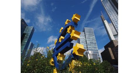 Вижте референтните курсове на ЕЦБ за днес