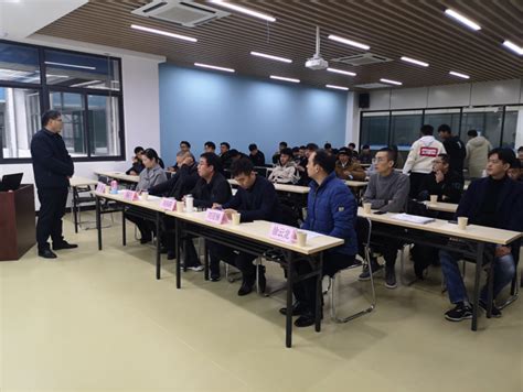 孵化基地召开2020年第二批申请入驻项目评议会 就业创业网