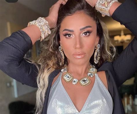 دينا الشربيني تمازح جمهورها بفيديو طريف على تيك توك Laha Magazine