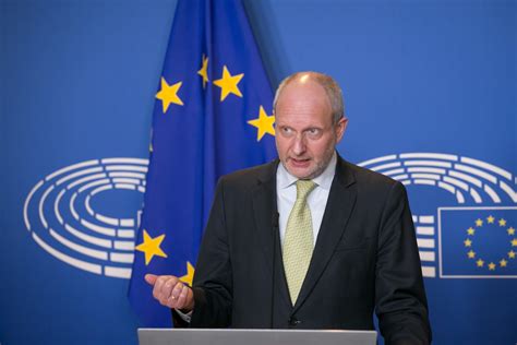 Посол ЄС про членство України крига скресла процес пішов Європейська правда