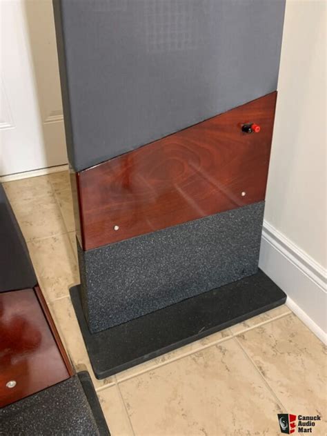 Melior Two Point Source Planar Speaker Photo 4178194 Canuck Audio Mart