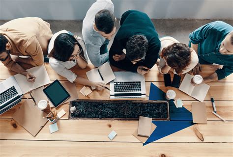6 Roles For An Effective Content Marketing Team Structure