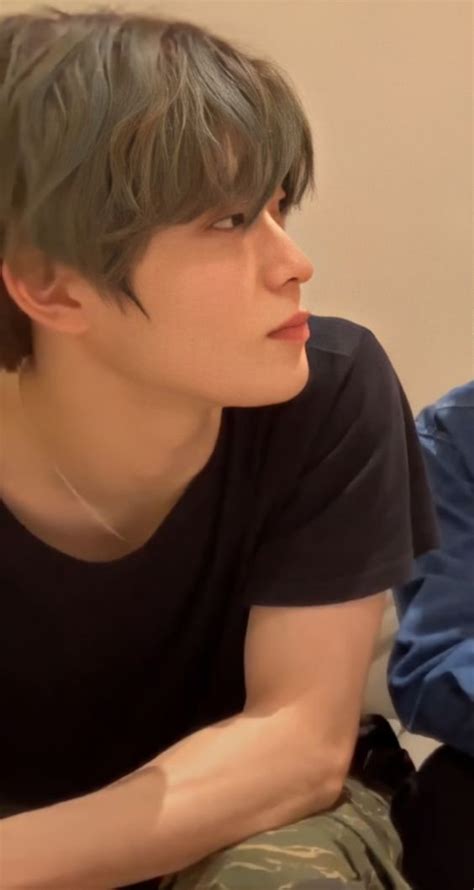 깡 On Twitter 나 남친한테 장난 으로 헤어지자고 했는데 어 그래 헤어져 이게 맞냐