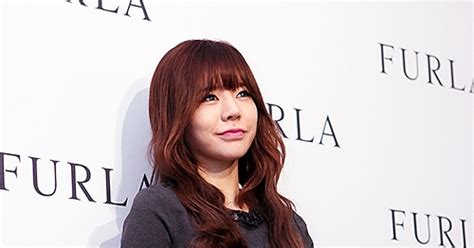 소녀시대 써니 컴백 연기 언급 평소보다 어려워 조금만 기다려줘